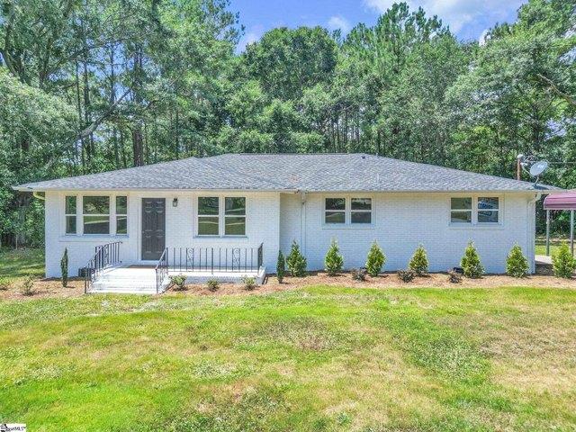 919 Hampton Rd, Lyman, SC 29365