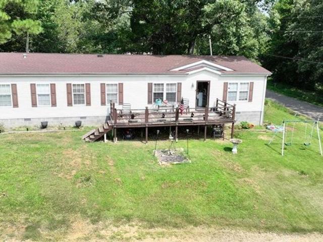 919 Highlander Rd, Camden, TN 38320