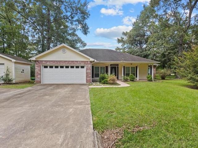 919 Huckleberry, Village Mills, TX 77663