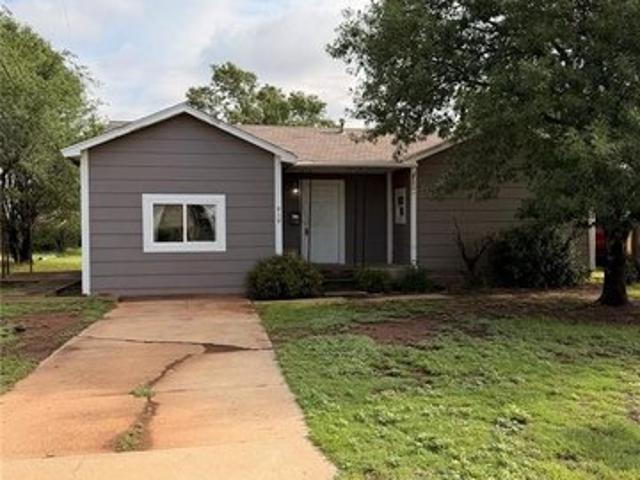 919 Lee Ora St, Altus, OK 73521