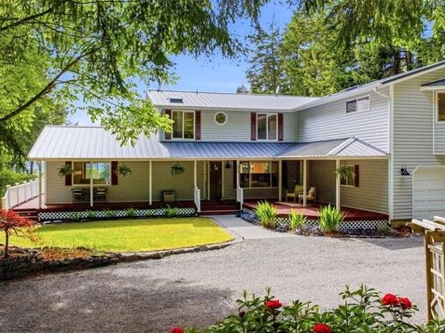 919 Lummi Dr, Fox Island, WA 98333