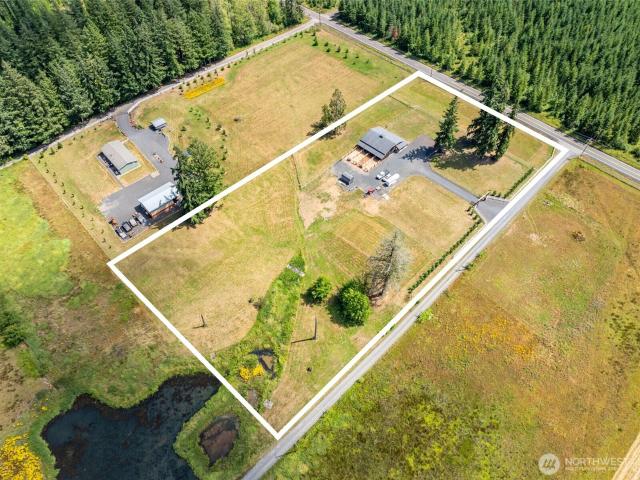919 Middle Fork Road