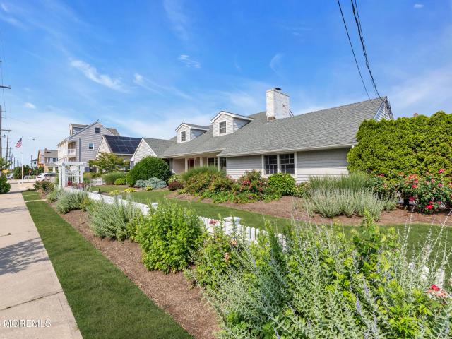 919 N Ocean Avenue