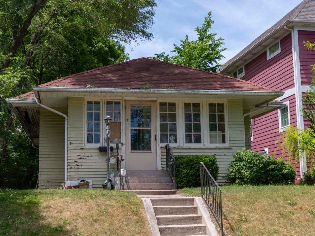 919 N Saint Louis Boulevard