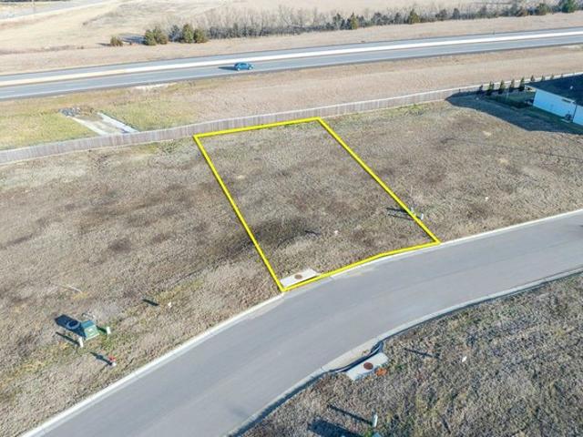 919 N Speyside Cir, Andover, KS 67002