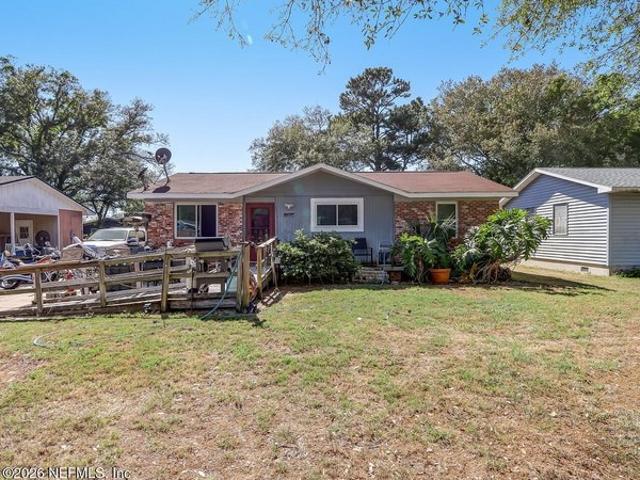 919 S 12th St, Fernandina Beach, FL 32034