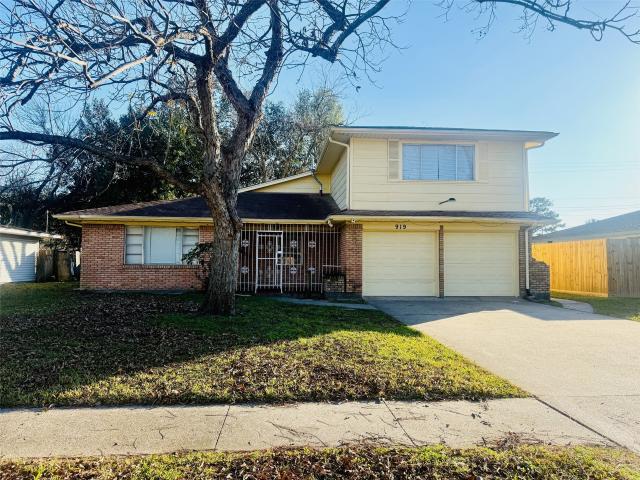 919 Saddle Rock Dr, Houston, TX 77088 | MLS #30099 | Compass