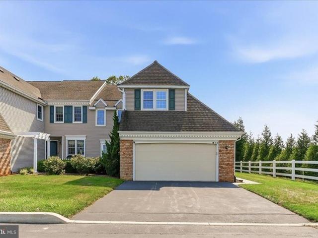919 Samantha Cir, Chester Springs, PA 19425