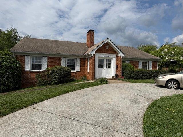 919 Sandusky Dr, Lynchburg, VA 24502
