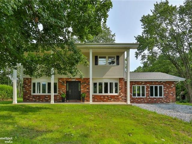 919 Point Phillips Rd, Moore Township, PA 18014