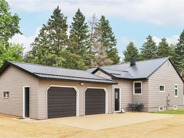 919 Pine Grove Rd, Staples, MN 56479