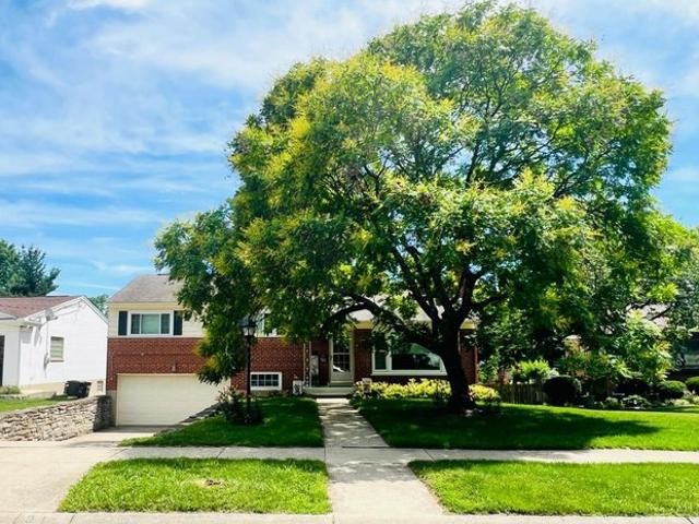 919 Rosetree Ln, Anderson Township, OH 45230