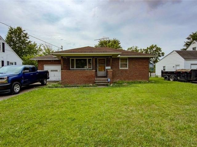 919 W 23rd St, Lorain, OH 44052