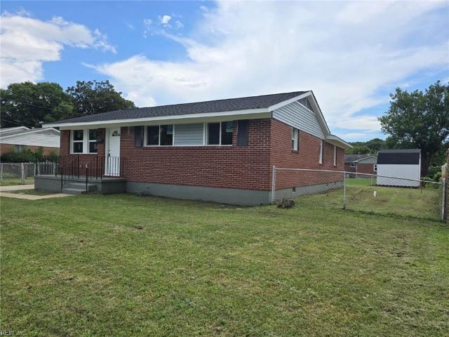 919 Warfield DR