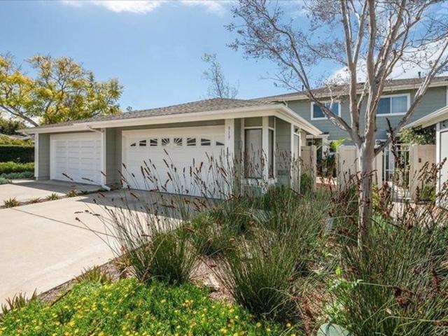 919 Wentworth Cir, Vista, CA 92081