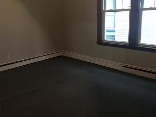 91 93 Walnut Street, Lewiston, ME 8 93. 91 93 Walnut Street