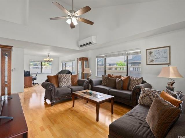 91 1077 Pakaweli St, Kapolei, HI 96707