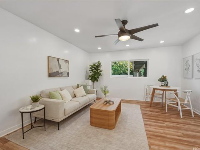 91 1752 Kikoo St, Ewa Beach, HI 96706