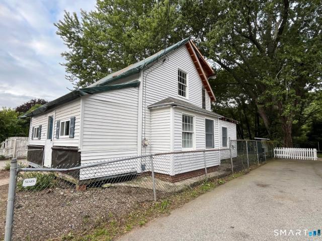 91 Taftville Occum Rd, Norwich, CT 06360 | MLS #24152 | Compass