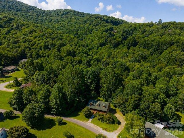 91 Tibi Ln, Waynesville, NC 28785