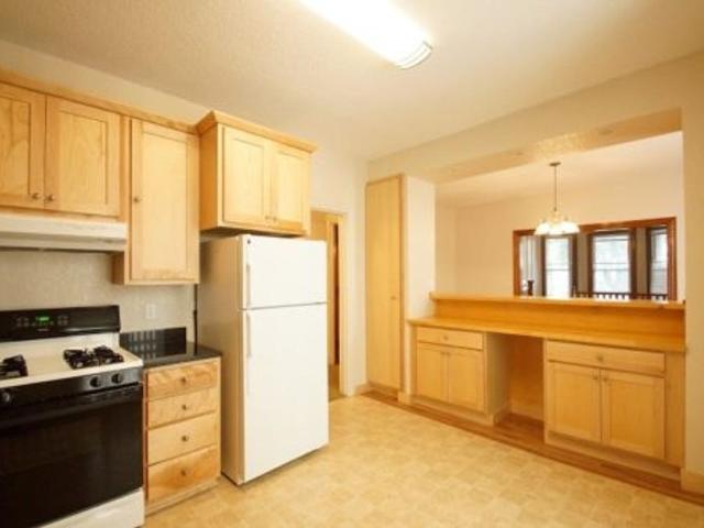 91 Victoria Street Studio Apartment for Rent at 91 Victoria St S, St. Paul, MN 55105 Summit Hill