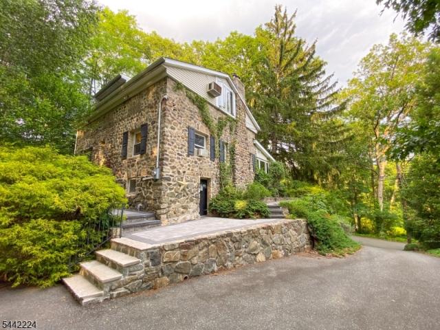 91 W Glen Rd