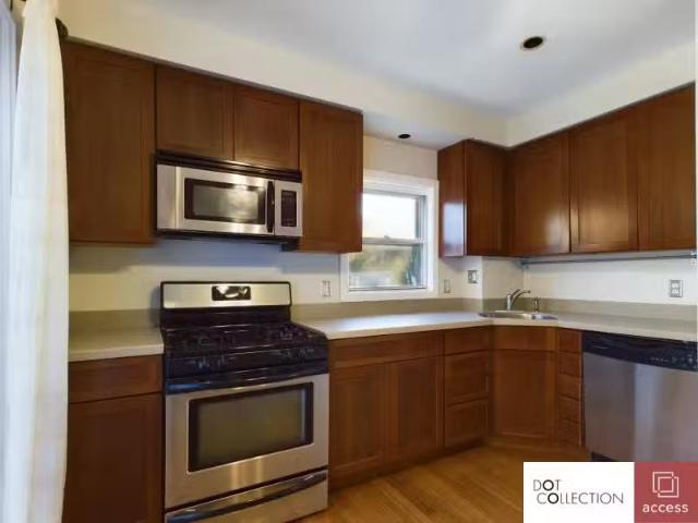 91 Winthrop St, Quincy, MA 02169