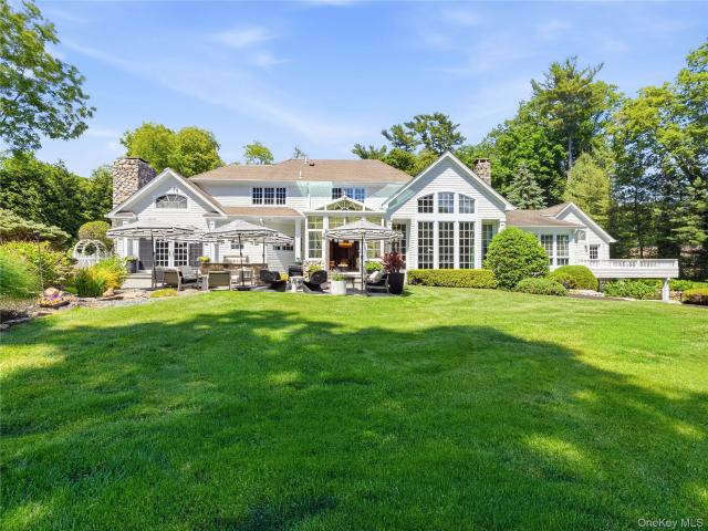 91 Woodhollow Court