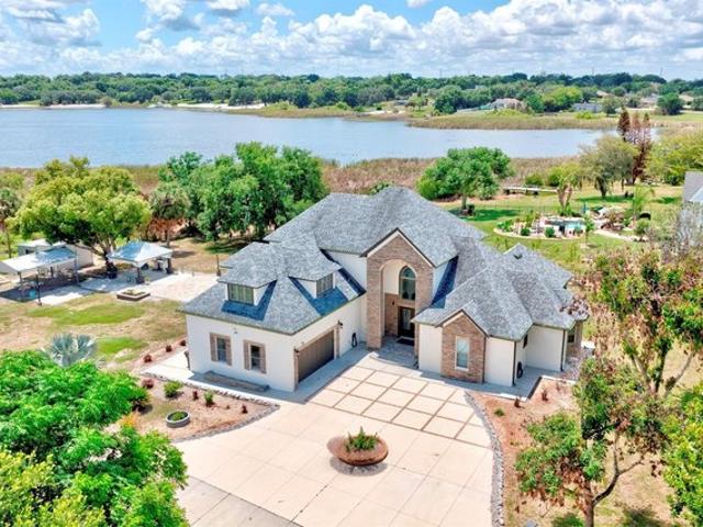 91 Woodland Dr, Haines City, FL 33844
