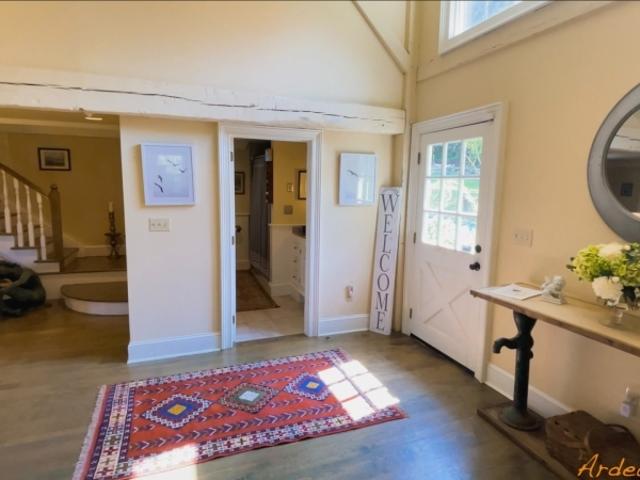 91 Adamic Hill Rd