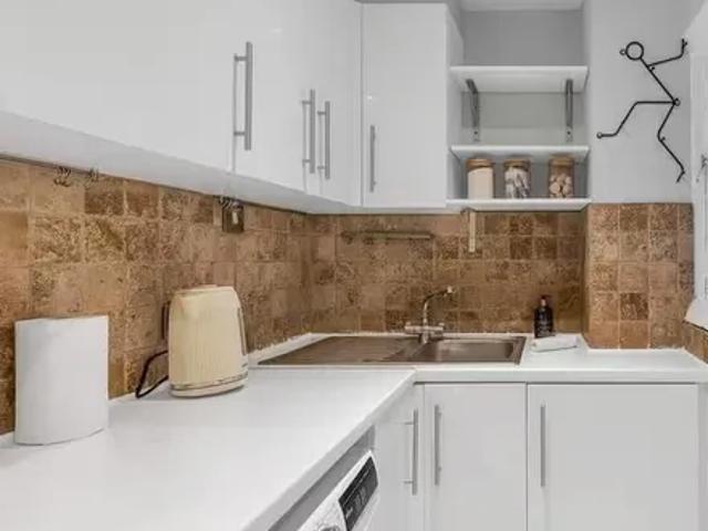 91 Addison Road, London, W14 8ED, United Kingdom | 2 bed apartment for rent #137933470 | Rentberry