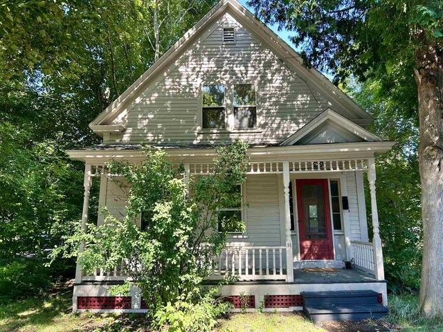 91 Carroll St, Keene, NH 03431