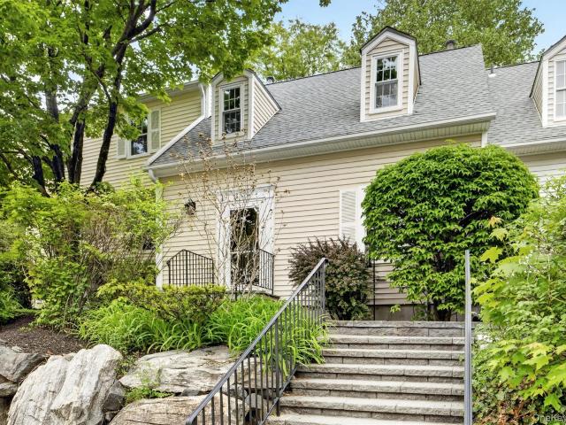 91 Carrollwood Drive