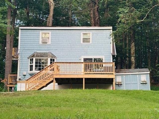 91 Deer Bay Rd, Ashby, MA 01431