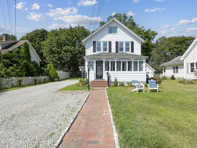 91 Grove Street, Clinton, US, CT