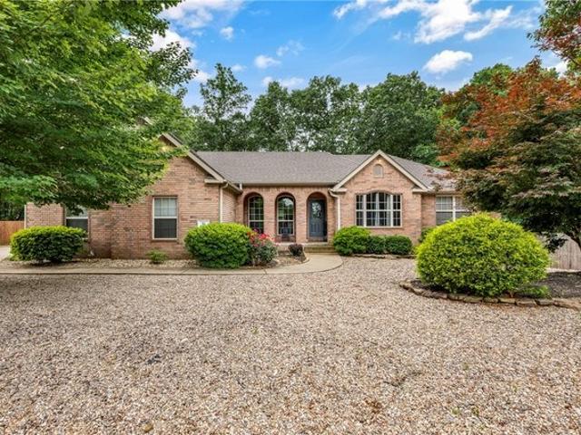 91 Granshire Dr, Bella Vista, AR 72714