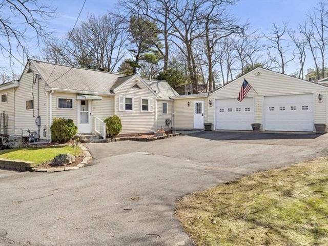 91 Great Woods Rd, Saugus, MA 01906