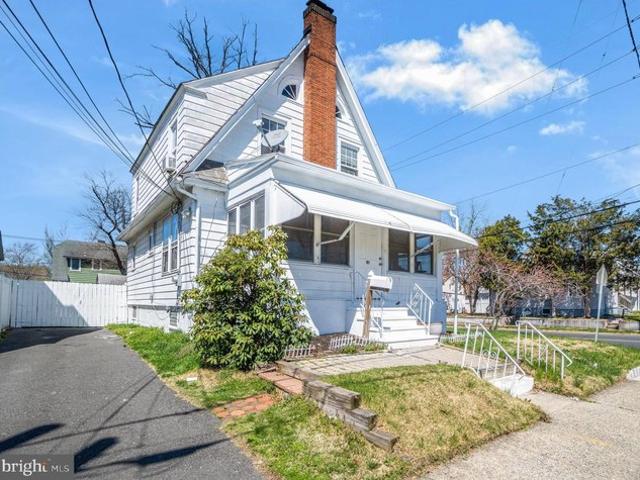 91 Irvington Pl, Trenton, NJ 08610