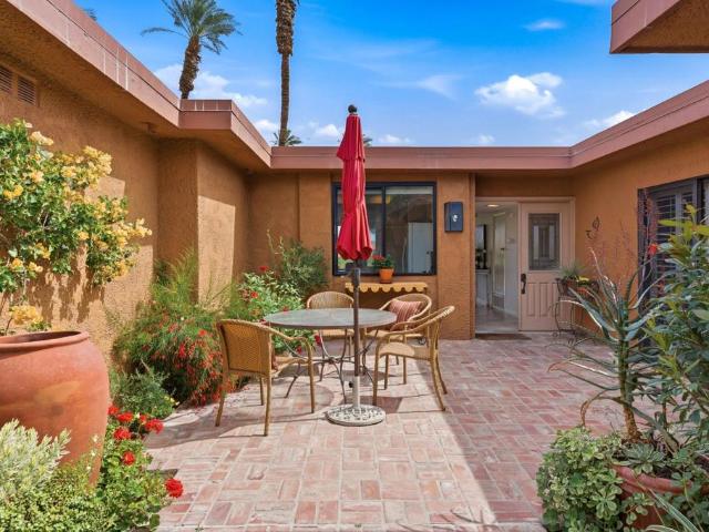 91 La Cerra Drive