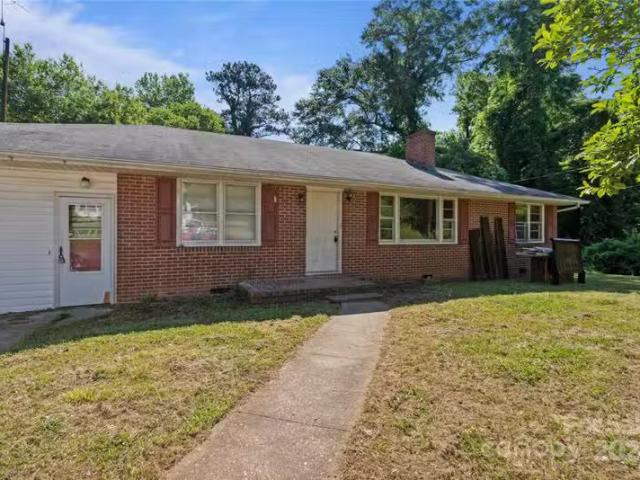 91 MARSH AVE, WADESBORO, NC 28170 Single Family Residence For.