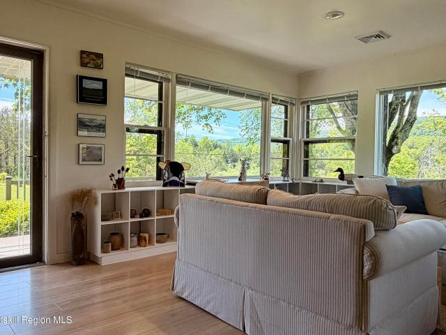 91 Mountain Rest Road