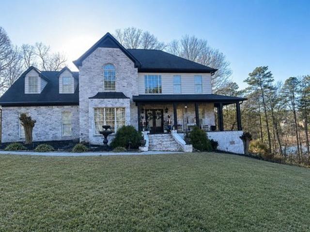 91 Pennsylvania Ave, Dallas, GA 30132