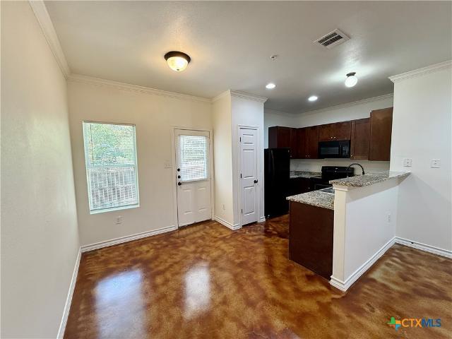 91 Plaza Drive 2