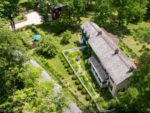 91 Red Mill Rd