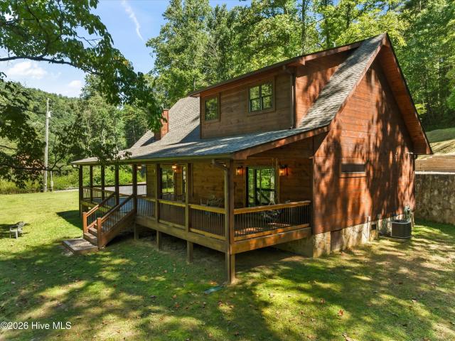 91 Riverview Drive