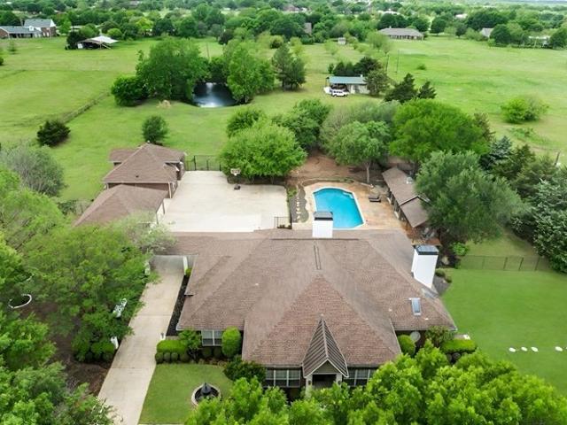 91 Seattle Slew Ln, Fairview, TX 75069