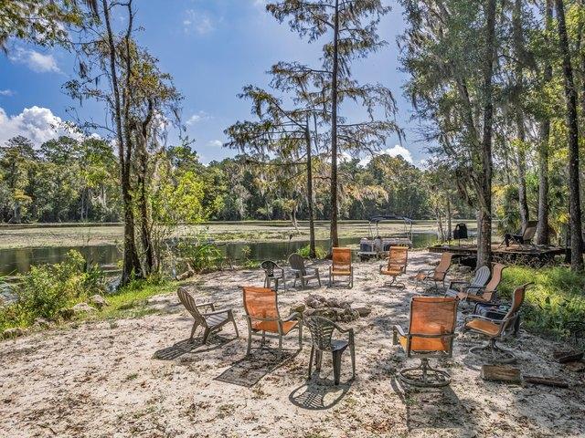 91 St Marks Rise Rd, Crawfordville, FL 32327