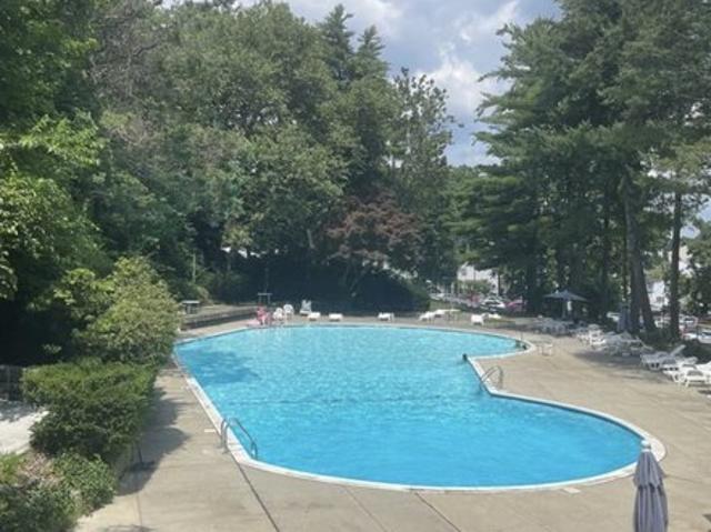 91 Strawberry Hill Ave Apt 425, Stamford, CT 06902