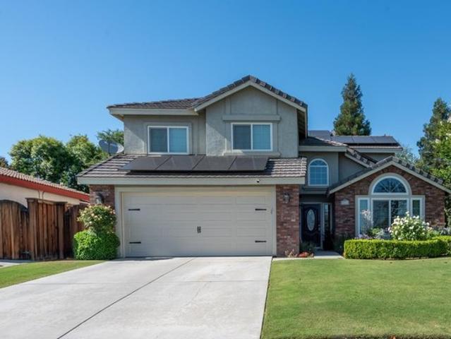 9204 Buckingham Way, Bakersfield, CA 93312