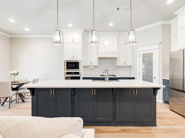 9205 NW 88th Street